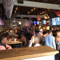 Flagship Tavern & Grill - Sports Bar in Chicago