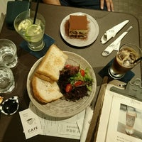 Fujin Tree 353 Cafe by Simple Kaffa - Café in Taipei