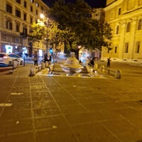 Piazza della Chiesa Nuova - Plaza in Roma
