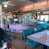 Kelly's Diner - 32 tips