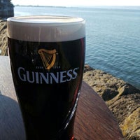 Old Chain Pier - Pub in Trinity