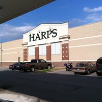 Harps Food Store - Fayetteville, AR