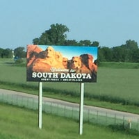 South Dakota / Iowa State Line - Border Crossing in North Sioux City