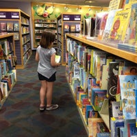 Columbus Metropolitan Library - Hilliard Branch - Library in Hilliard