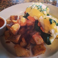 Country Cat Dinnerhouse & Bar (Now Closed) - Montavilla - Portland, OR