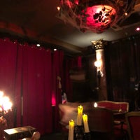 Vampire Cafe - French Restaurant in 銀座