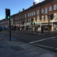 East Sheen - Neighborhood