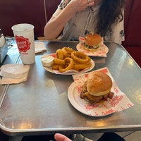Johnny Rockets - 39 tips