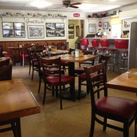 Red Cottage Restaurant - Breakfast Spot in South Dennis