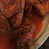 The Peanut - Dive Bar