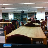 Strozier Library - College Library in Tallahassee