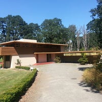 The Gordon House - 2 tips