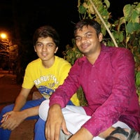 L D College Of Engineering - College Engineering Building