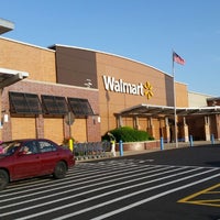 Walmart Supercenter - Maplewood, MO