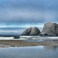 Three Arch Rocks - Scenic Lookout
