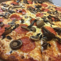Rafaelos Pizzeria - Pizzeria