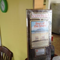 Back Bay BBQ - BBQ Joint