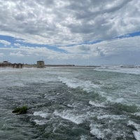 Metzitzim Beach (חוף מציצים) - תל אביב-יפו, תל אביב