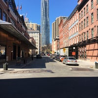 Historic Front Street - Financial District - 2 tips