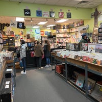 Reckless Records - The Loop - 27 tips from 2329 visitors
