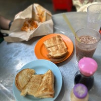 Toh Soon Cafe (多春茶座) - 298 tips from 10113 visitors