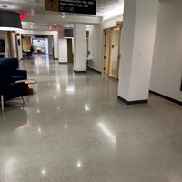 Amazon - JFK27 - Hank - Office in New York