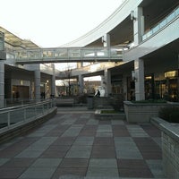 Oakbrook Center - Shopping Mall