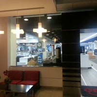 CDW Business Technology Center - Electronics Store in Vernon Hills