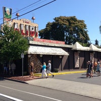 The Alibi Restaurant & Lounge - Portland, OR