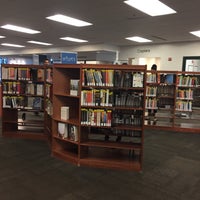 Arlington Central Library - Library in Arlington