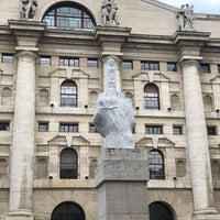 Piazza degli Affari - Duomo - Piazza degli Affari
