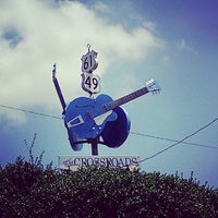 The Crossroads (Hwy 61 & 49) - Intersection in Clarksdale