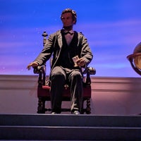 The Disneyland Story presenting Great Moments with Mr. Lincoln ...