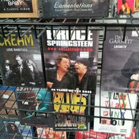 Compact Music - Record Shop in Centretown-Downtown