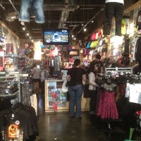Hot Topic - Spring, TX