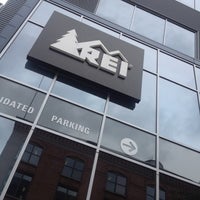 REI - Chicago, IL