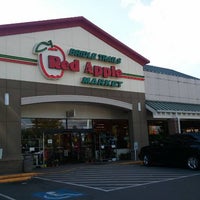Red Apple (Now Closed) - Grocery Store in Kirkland