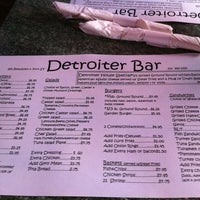 Detroiter Bar/Malaka's - Bar in Detroit