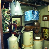 Pottery Place - Red Wing - Antique Store in Red Wing