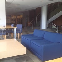 Loyola/Notre Dame Library - College Library in Northern Baltimore