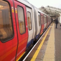 Hillingdon London Underground Station - 6 tips from 617 visitors