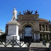 Teatro Politeama Garibaldi - Theater in Politeama