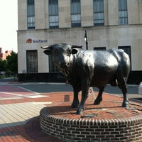 Durham City Bull Statue - Outdoor Sculpture in Durham