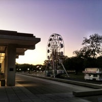 Moody Memorial Library - College Library in Baylor University