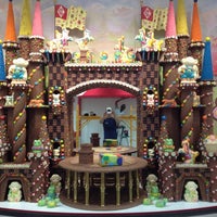 Sarris Candies - Candy Store