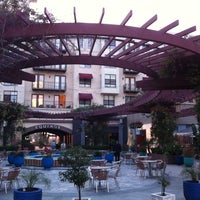 Paseo Colorado - Shopping Mall in Pasadena Civic Center District