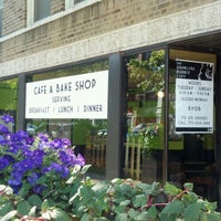 The Growling Rabbit (Now Closed) - Edgewater - Chicago, IL