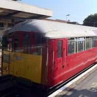 Sandown Railway Station (SAN) - Train Station