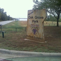 Oak Grove Softball Fields - 2 tips from 208 visitors
