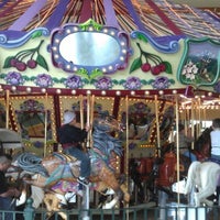 Salem Riverfront Carousel - Theme Park Ride / Attraction